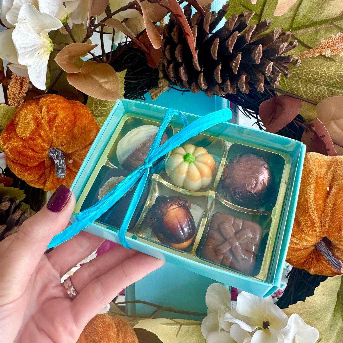 Autumnal Chocolate Selection Box 6 – Sweet Retreat Shop